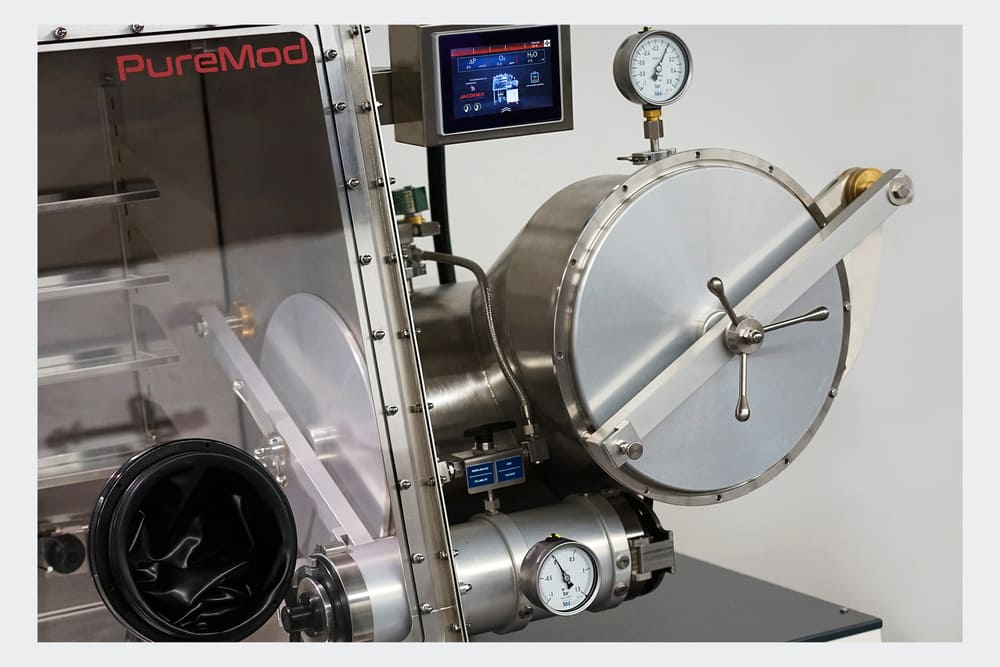 Sas à vide en L - Jacomex